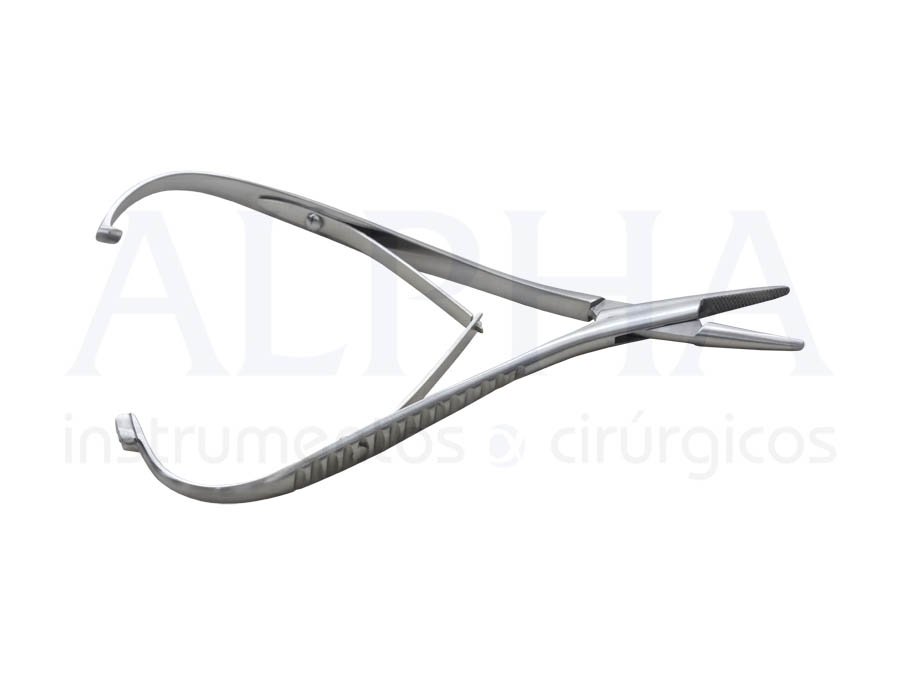 Porta Agulha Mathieu 14cm Especial • Harte Instrumentos Cirúrgicos